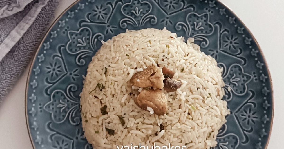 Straw Mushroom And Soya Pulao Recipe by Vaishali Suhas - Cookpad