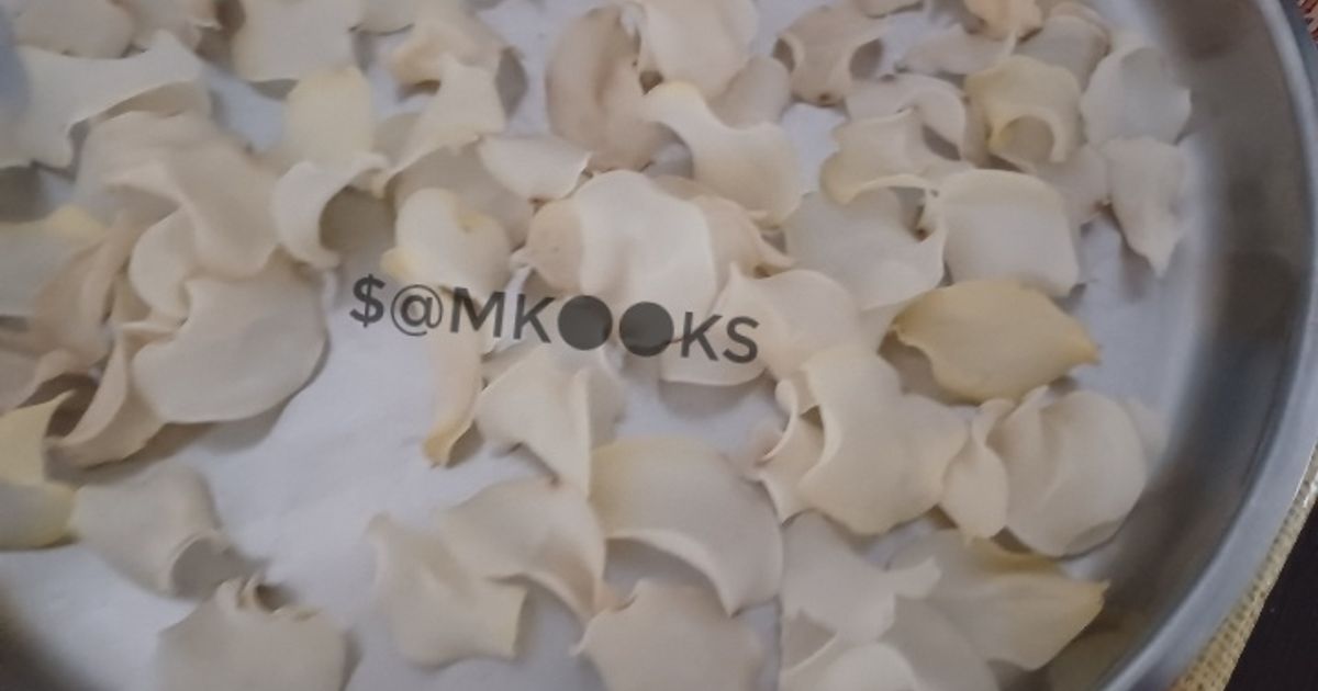 Potato Chips Using Alum Powder (Phitkari) Recipe by Sampada ...