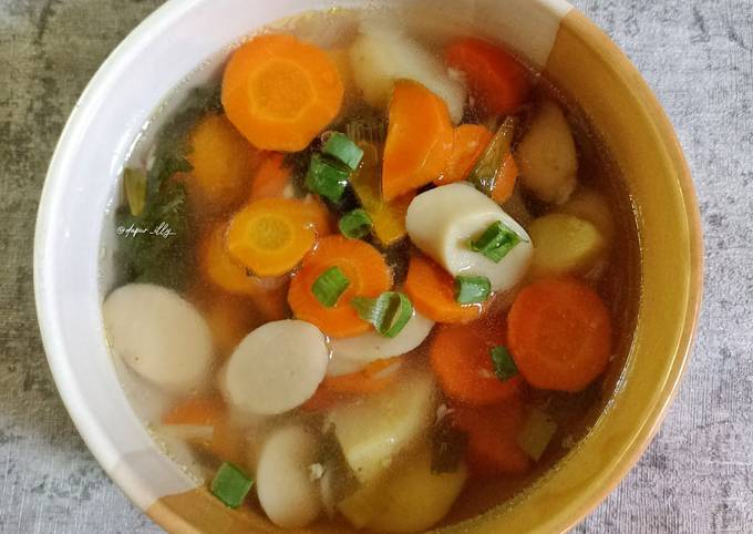 Resep Sop Sosis Ayam Rempah oleh Dapur illy - Cookpad