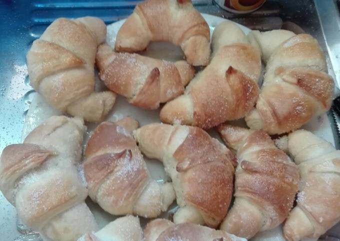 Croissant dulce Receta de 🍜 Andrés 🍜- Cookpad
