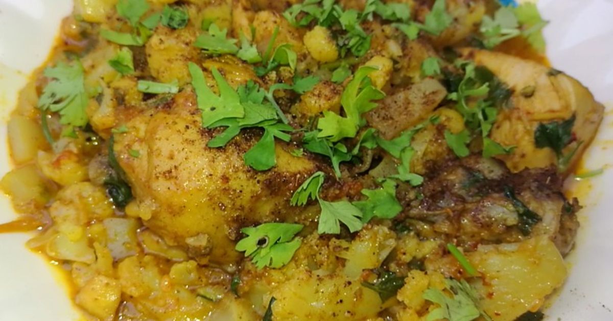 Gobhi Chicken Recipe by Farah Wajid - Cookpad