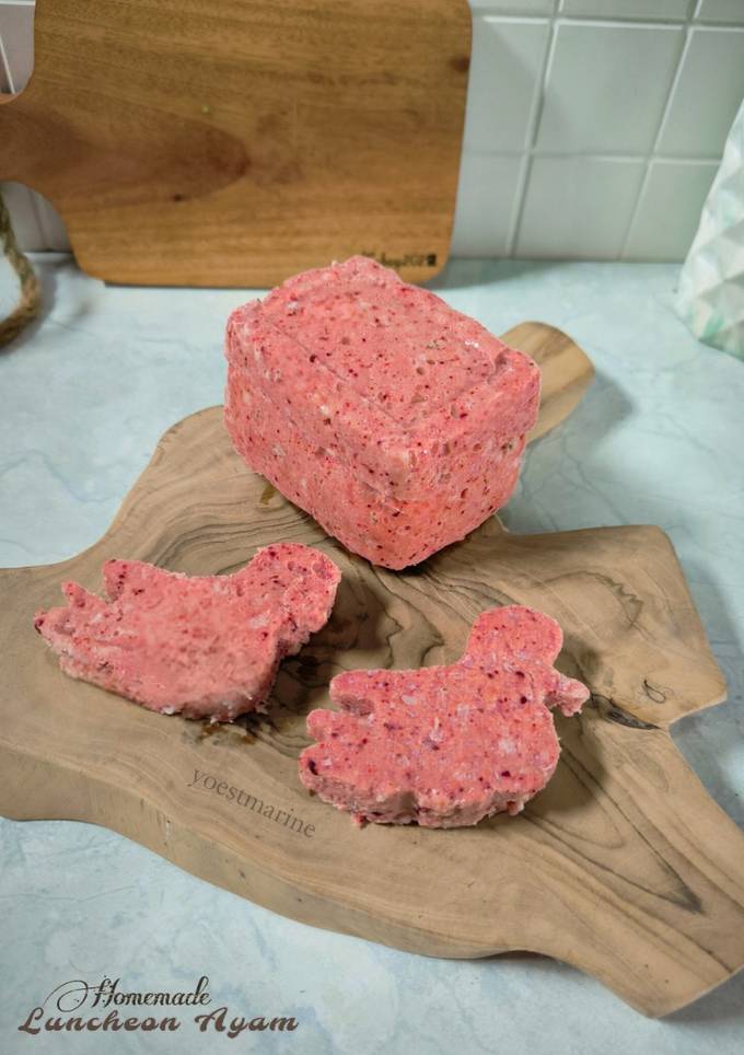 Resep Chicken Luncheon Homemade oleh Yoes - Cookpad