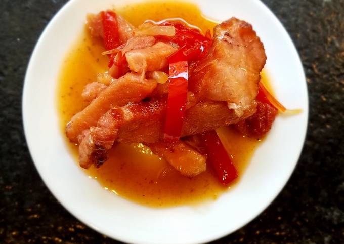 Chuletas ahumadas agrí-dulces Receta de Magalys Mujica- Cookpad