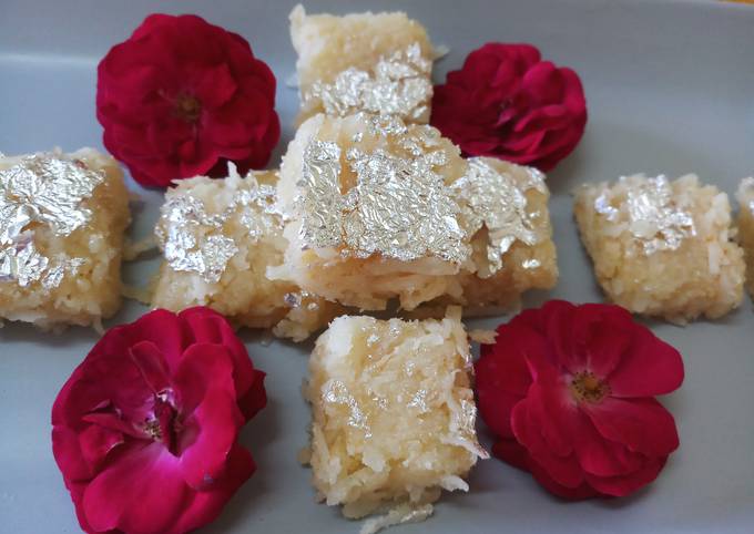 Kopra Pak Recipe by Mital Viramgama - Cookpad