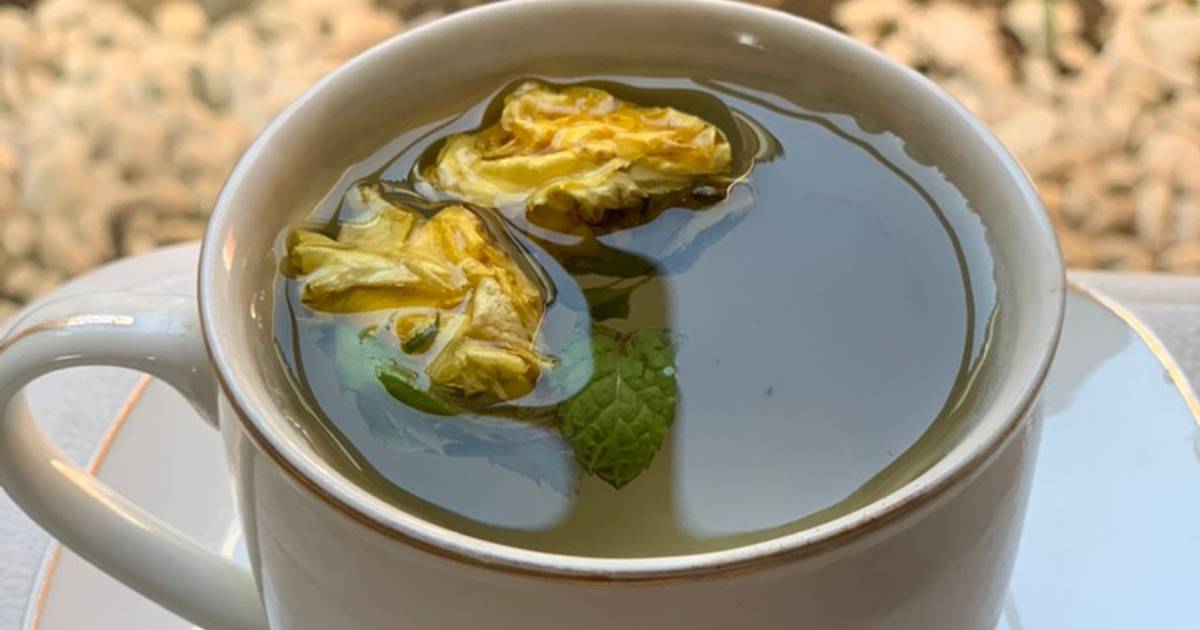 Resep Teh Bunga Mawar oleh Puput Palipuring Tyas - Cookpad