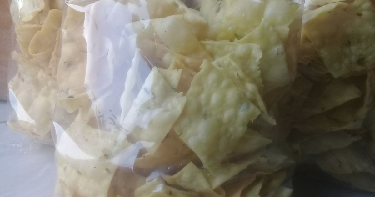 Resep Kue Bawang Renyah oleh Nurmala Dewi - Cookpad