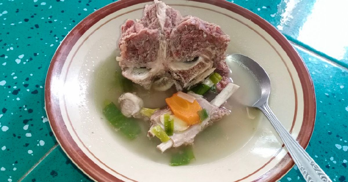 Resep sop balungan sapi bumbu jadi rumahan enak dan mudah - Cookpad