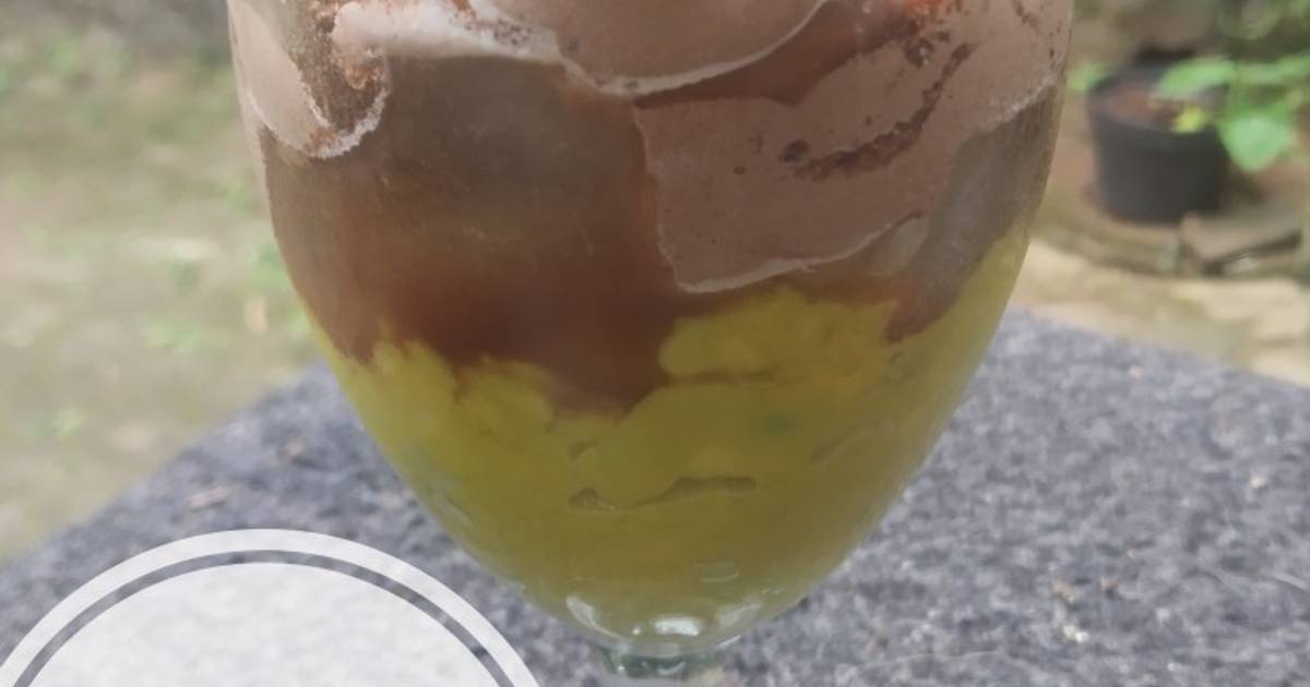 Resep Avocado Dalgona Chocolatos oleh JheNie - Cookpad