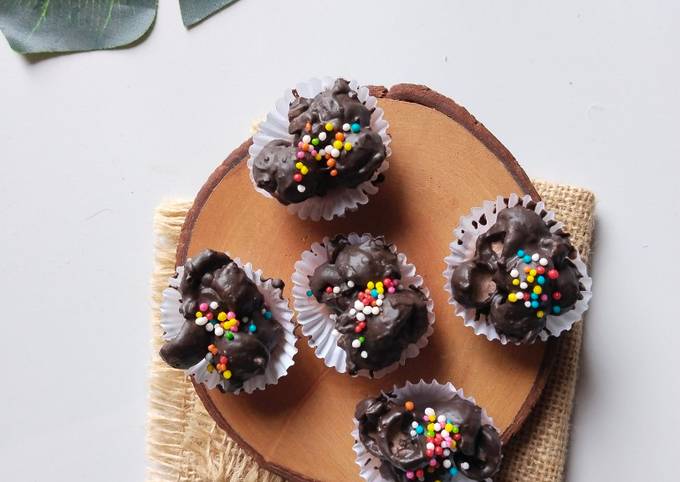 Resep Coco Crunch Chocolate Cookies oleh Nadia Lilkhaira - Cookpad