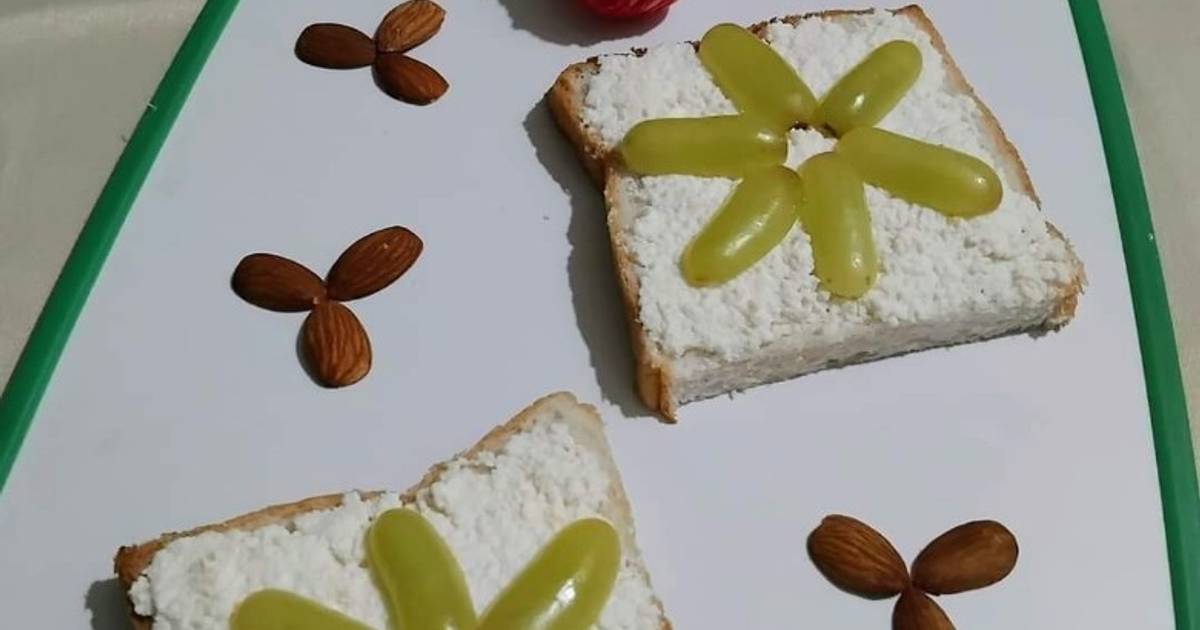 Fruity Bread Toast Recipe by Sudipa Gope - Cookpad