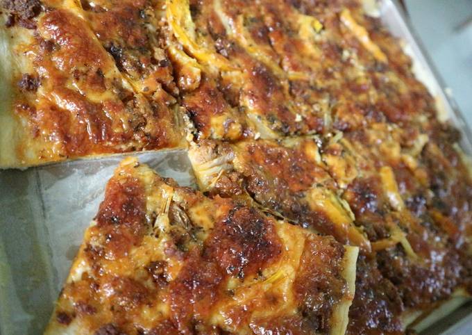 Resep Italian pizza / pizza kulit tipis oleh Dv_ Nat - Cookpad