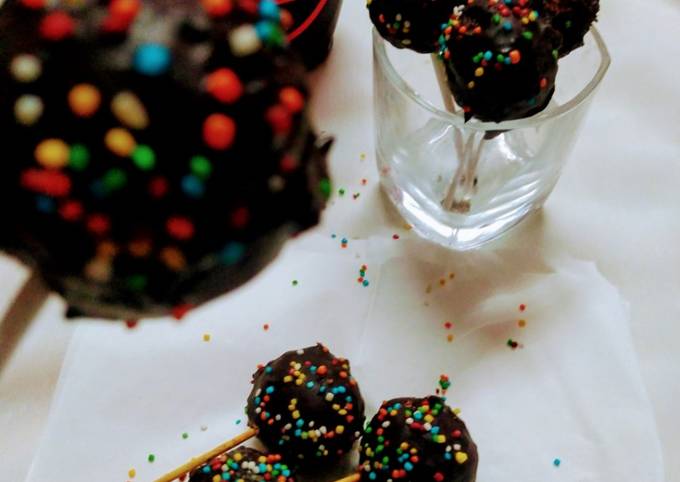 Chocolate pops Recipe by Sonika Gupta - Cookpad