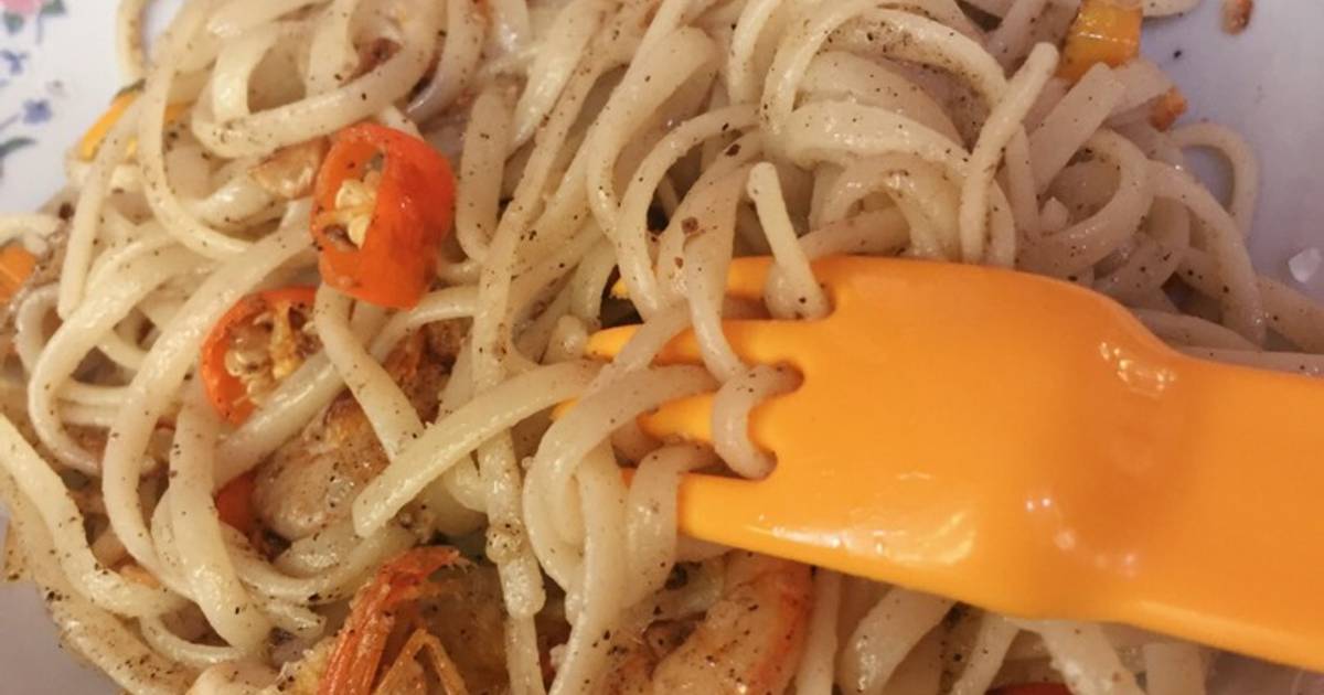 Resep Spagetti Angry Prawn 🔥 oleh Adinda Wusthon - Cookpad
