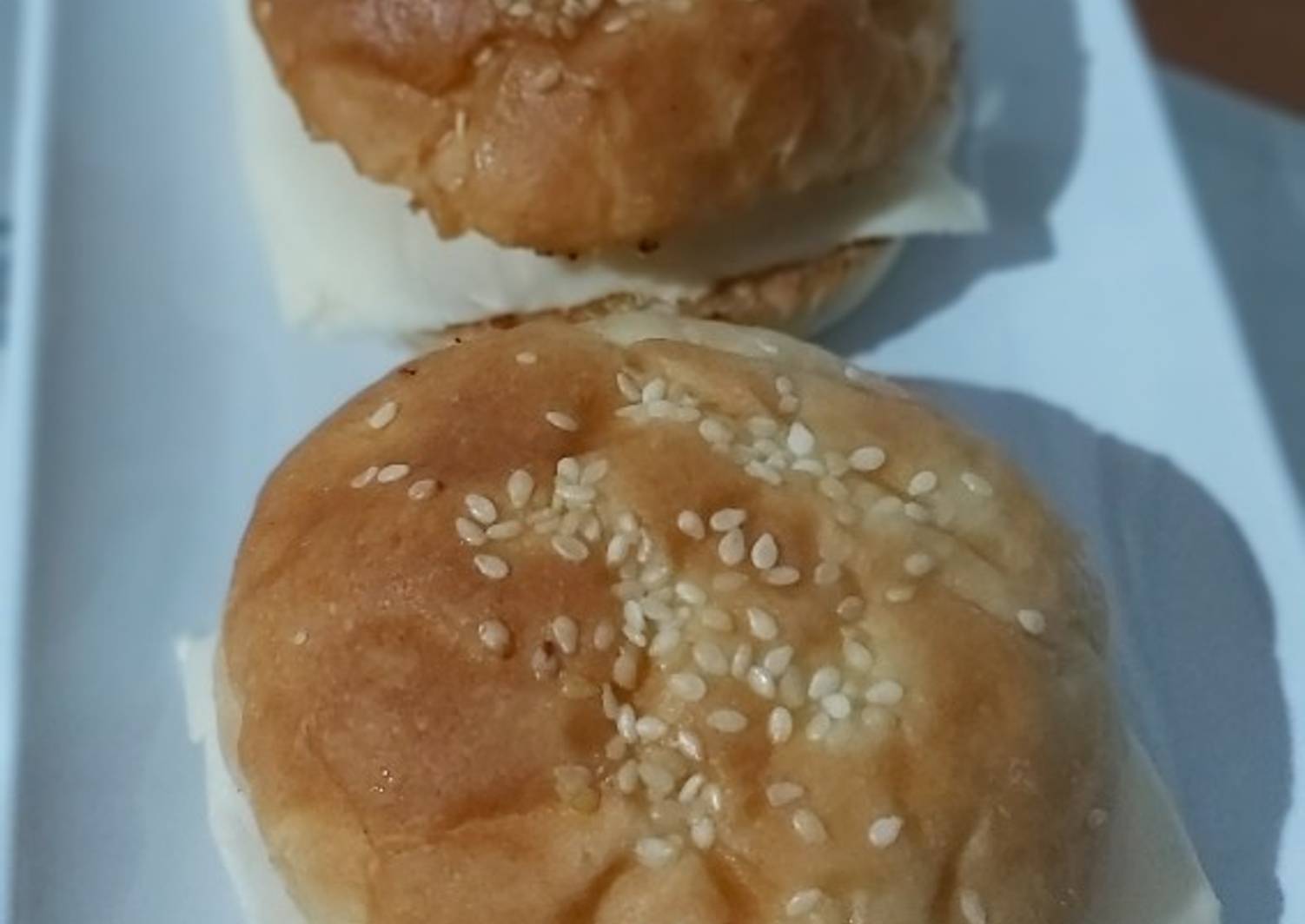 Resep Burger Daging Sapi rumahan oleh Bunda AtgafByan - Cookpad