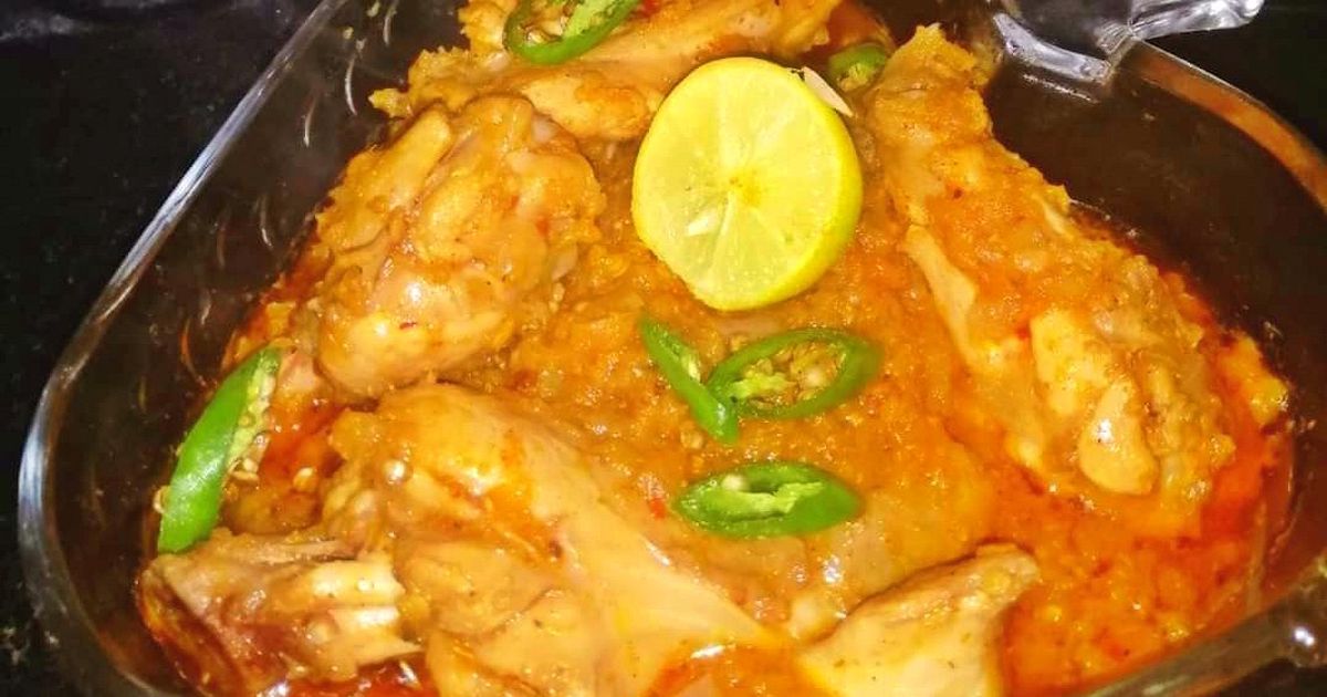 Chicken Karhai Recipe by Shomi Noman - Cookpad