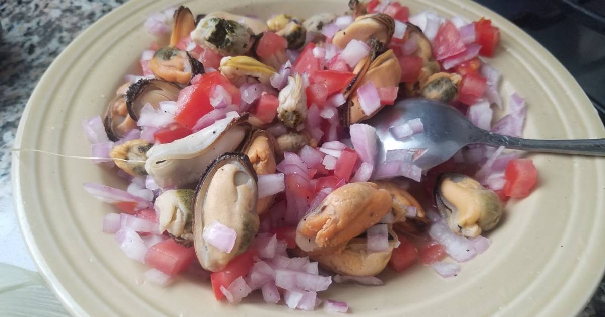 Choritos a la chalaca Receta de Lorena Flores Agüero- Cookpad