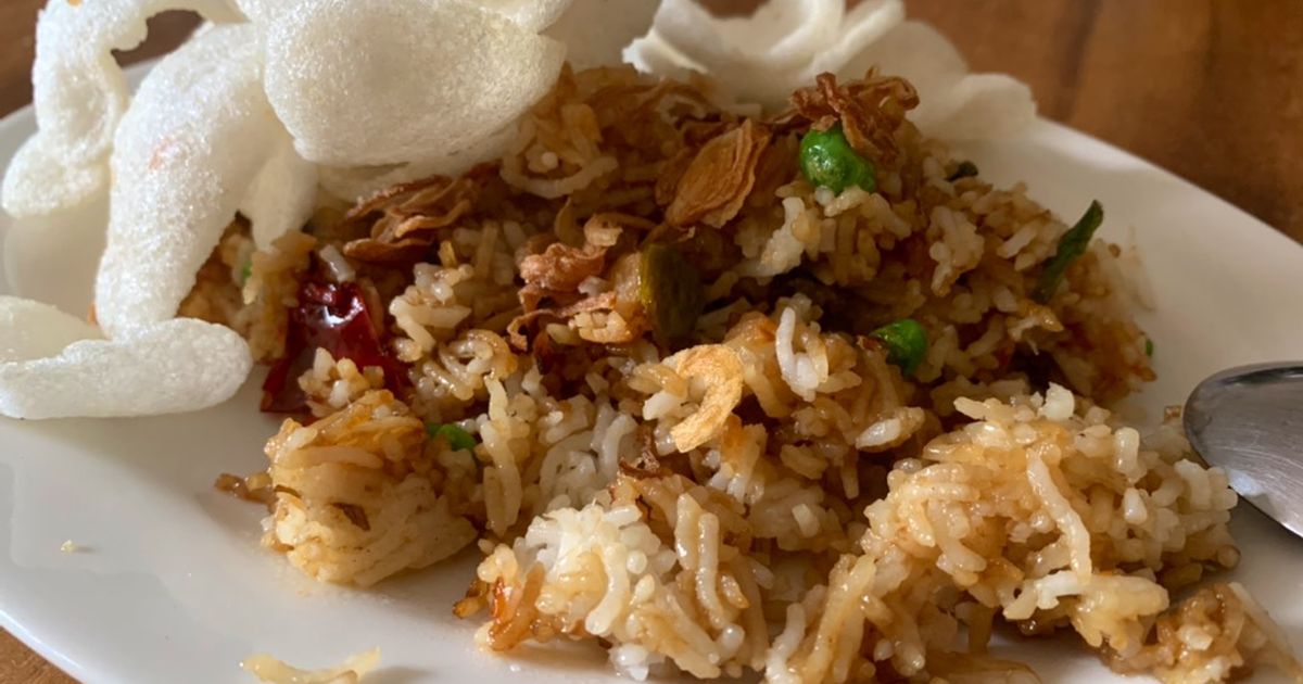 Resep Nasi Goreng Jambal Roti Dan Pete oleh Dapur Dini - Cookpad