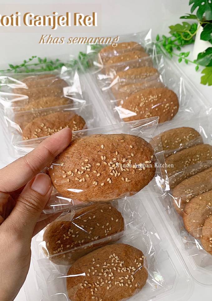 Resep Roti Ganjel Rel Khas Semarang oleh Irna Sofiana (Nana) - Cookpad