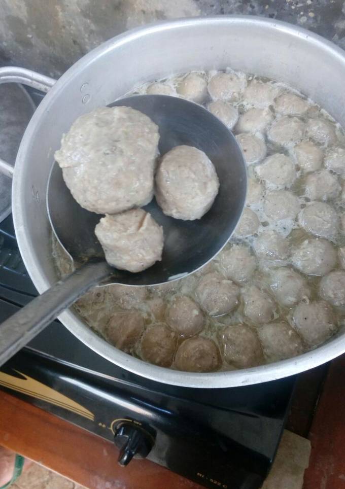 Resep Baso sapi kenyal oleh Lili Mulyana - Cookpad