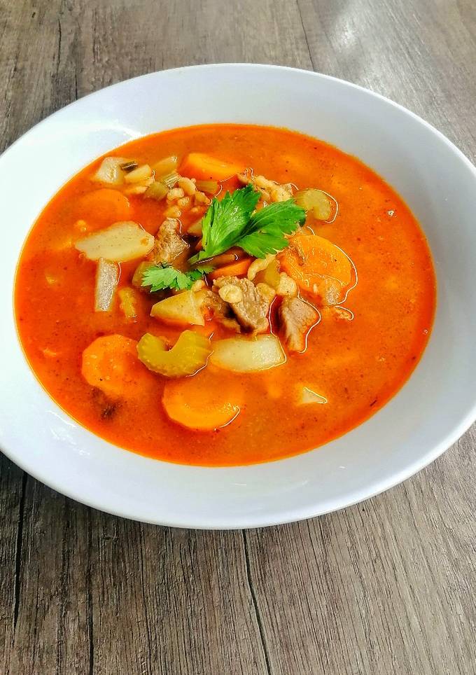 Gulyásleves | Linzi receptje - Cookpad receptek