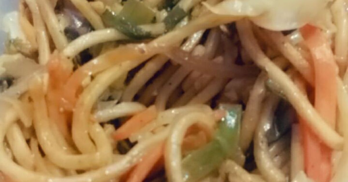 Chowmi Recipe by Makhan Khan - Cookpad
