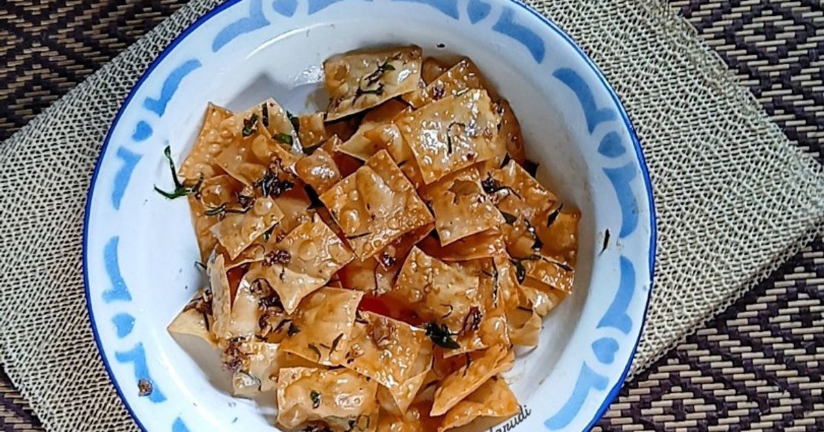 Resep Kripik Kulit Pangsit Balado oleh nidarudi - Cookpad