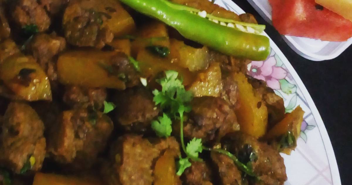 Soya chunk and potato masala chaat Recipe by Namrah Qureshi - Cookpad