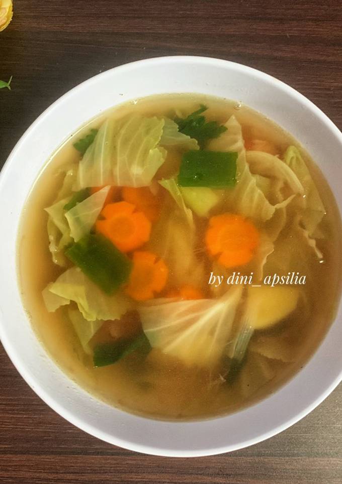 Resep Sop Sayuran Sederhana oleh Dini_Apsilia - Cookpad