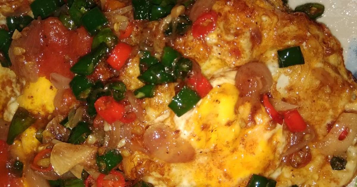 Resep Telur tumis simple dan enak oleh Muthia Della Safhira - Cookpad