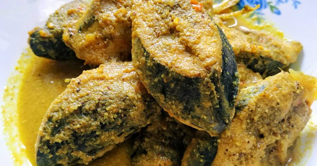Resep Gulai tongkol kelapa gongseng(u neulheu) oleh Dhapu Dewi - Cookpad
