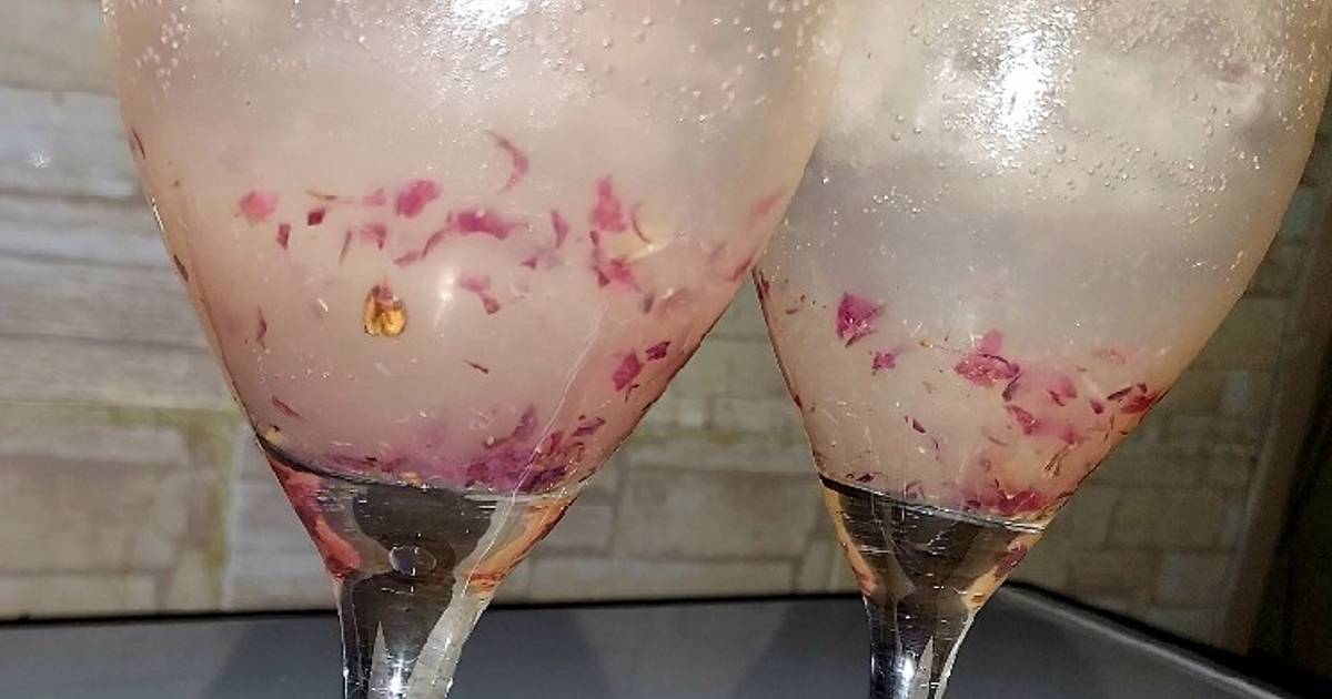 Grape mocktail Recipe by zeezee's kitchen - Cookpad