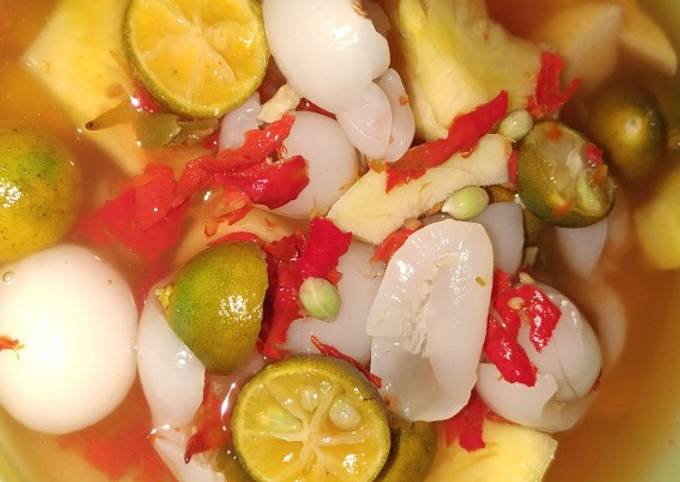 Resep Asinan Buah Segar oleh Dhevy Nur Septyana - Cookpad