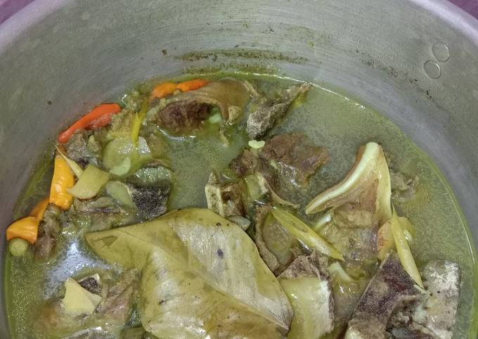 Resep Pindang Tulang Iga Sapi 🐮 oleh Viaaelga - Cookpad