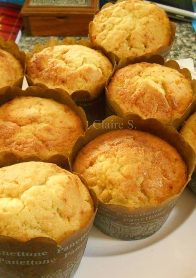 สูตร คัพเค้กกล้วยหอม(เนื้อ Sponge) โดย Claire S. - Cookpad