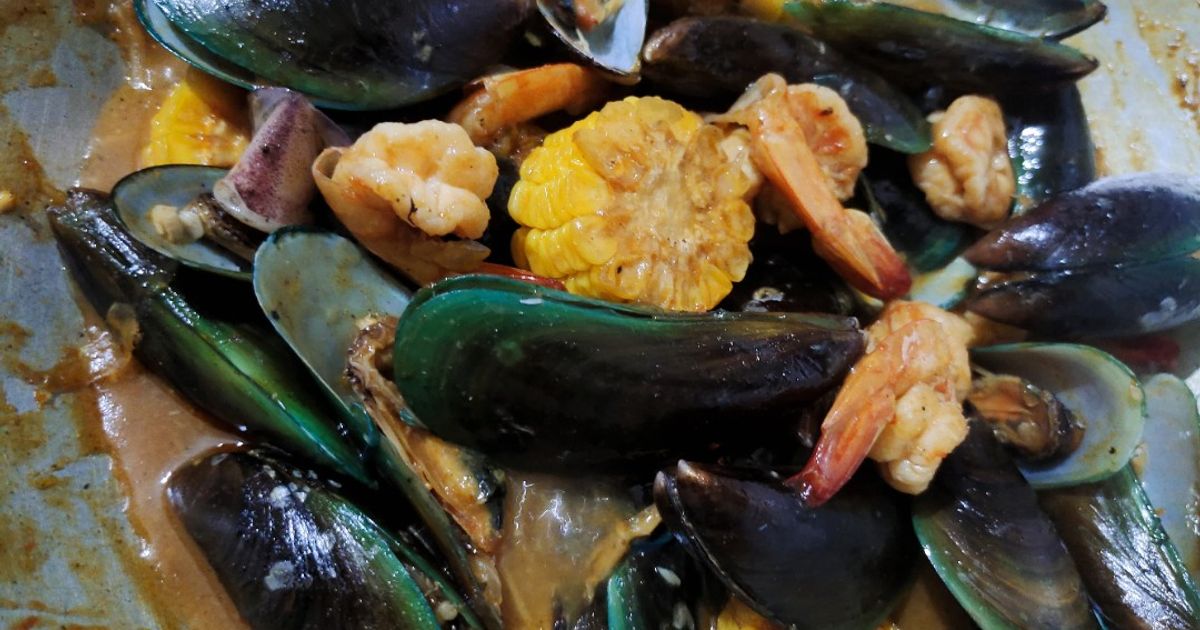 Resep Seafood Saos Asam Manis oleh Amilatul Lailiyah - Cookpad