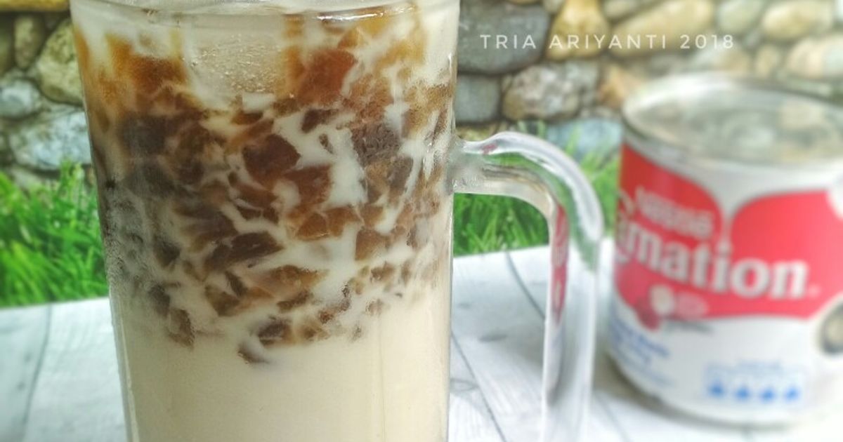 Resep Es Cao (Cincau Hitam) oleh Tria Ariyanti - Cookpad
