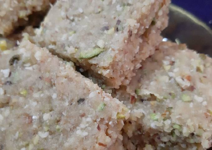 Mathar (gurpapri) Recipe by Saira Abdullah - Cookpad