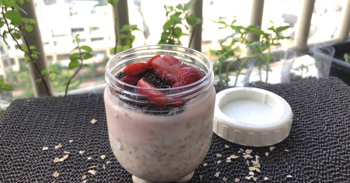 Resep Strawberry Overnight Oats oleh Yue's Kitchen | Our Channel - Cookpad Resep Strawberry Overnight Oats oleh Yue's Kitchen | Our Channel - Cookpad