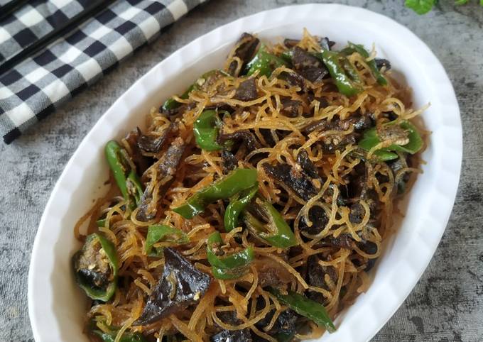 Resep Tumis Soun Jamur Kuping oleh dapurtehnia - Cookpad