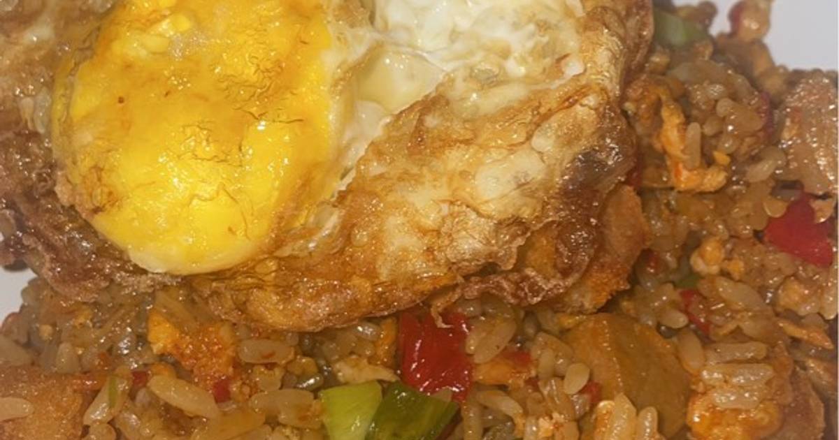 Resep aneka Nasi Goreng praktis dan mudah dibuat di rumah!