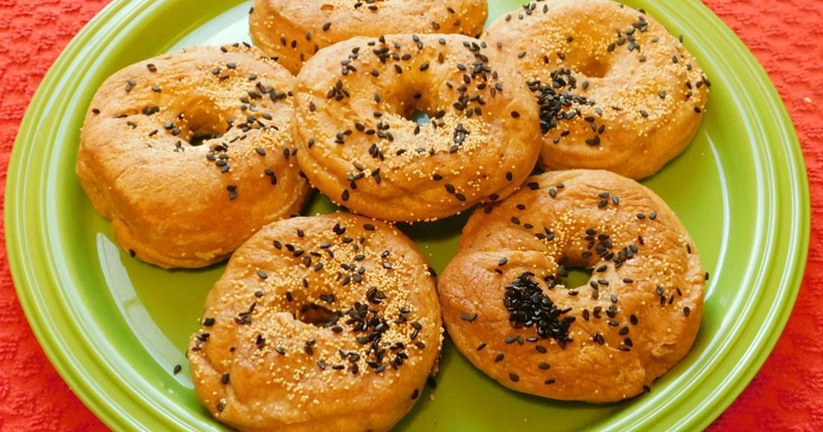 I Love Bagel Recipe by Lakshmi Sridharan Ph D - Cookpad