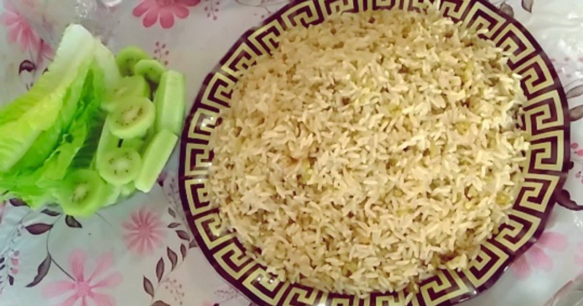 طريقة عمل رز بالماش او بالعدس الاسمر على اصولها بطريقة سهلة وسريعة من ...