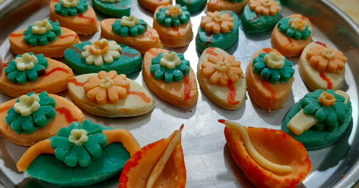 Burfi in rakhi shapes Recipe by Nra Meera - Cookpad