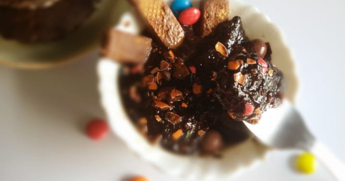Creamy Dark Chocolate Caramel Pudding Recipe By Neelu B.