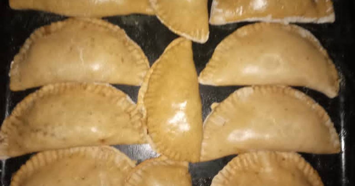 Meatpie girki daga Rabiatu Muhammad - Cookpad
