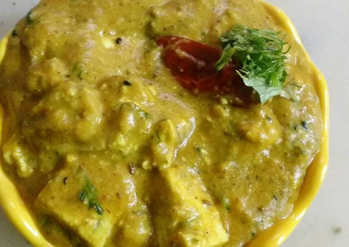 Masala Paneer Makhana Recipe by Somya Gupta - Cookpad