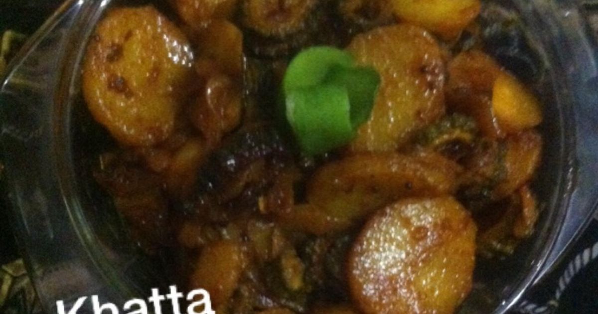 Khatta Mitha Aloo Karela Recipe By Manisha Babbar
