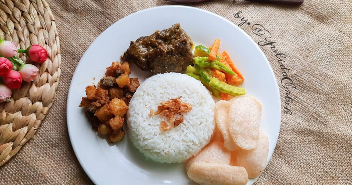 Resep Nasi pupuk manten (isi piringku) oleh yulidaertik - Cookpad