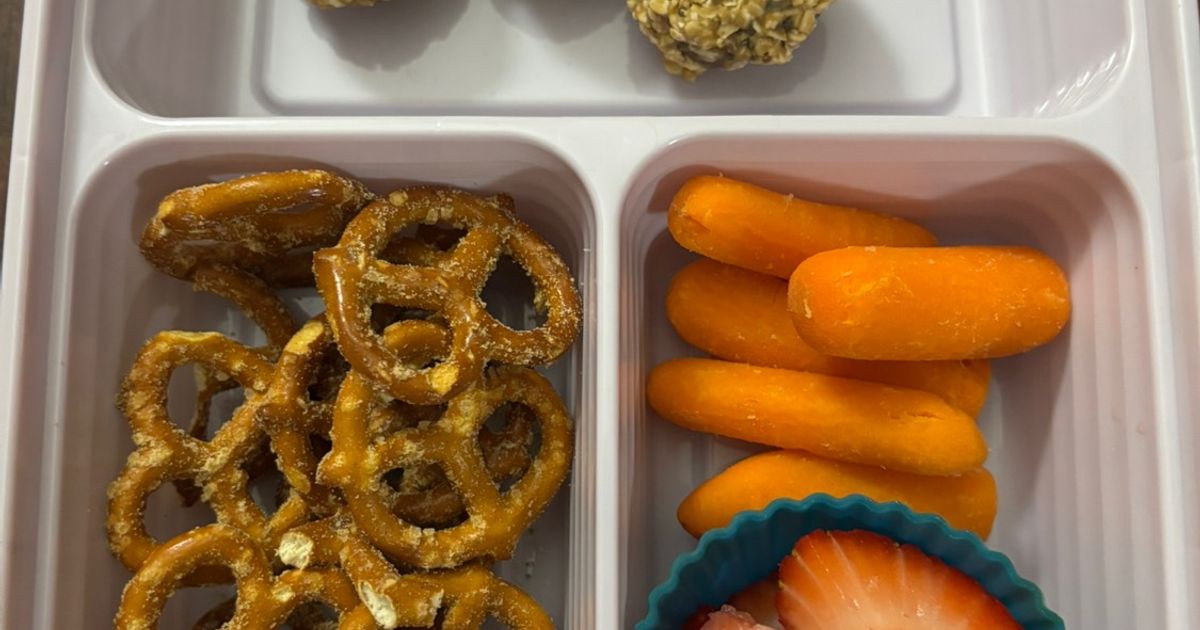 No Bake Oatmeal Balls Recipe by snackle time