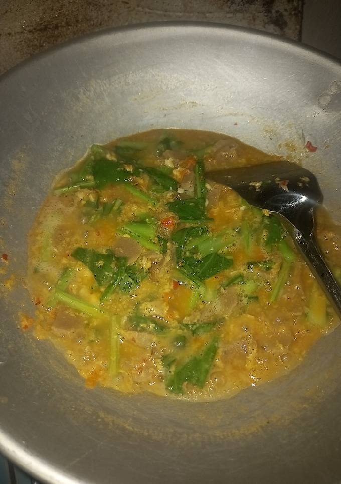 Resep Seblak bakso, sayur, dan telur oleh Han Han - Cookpad